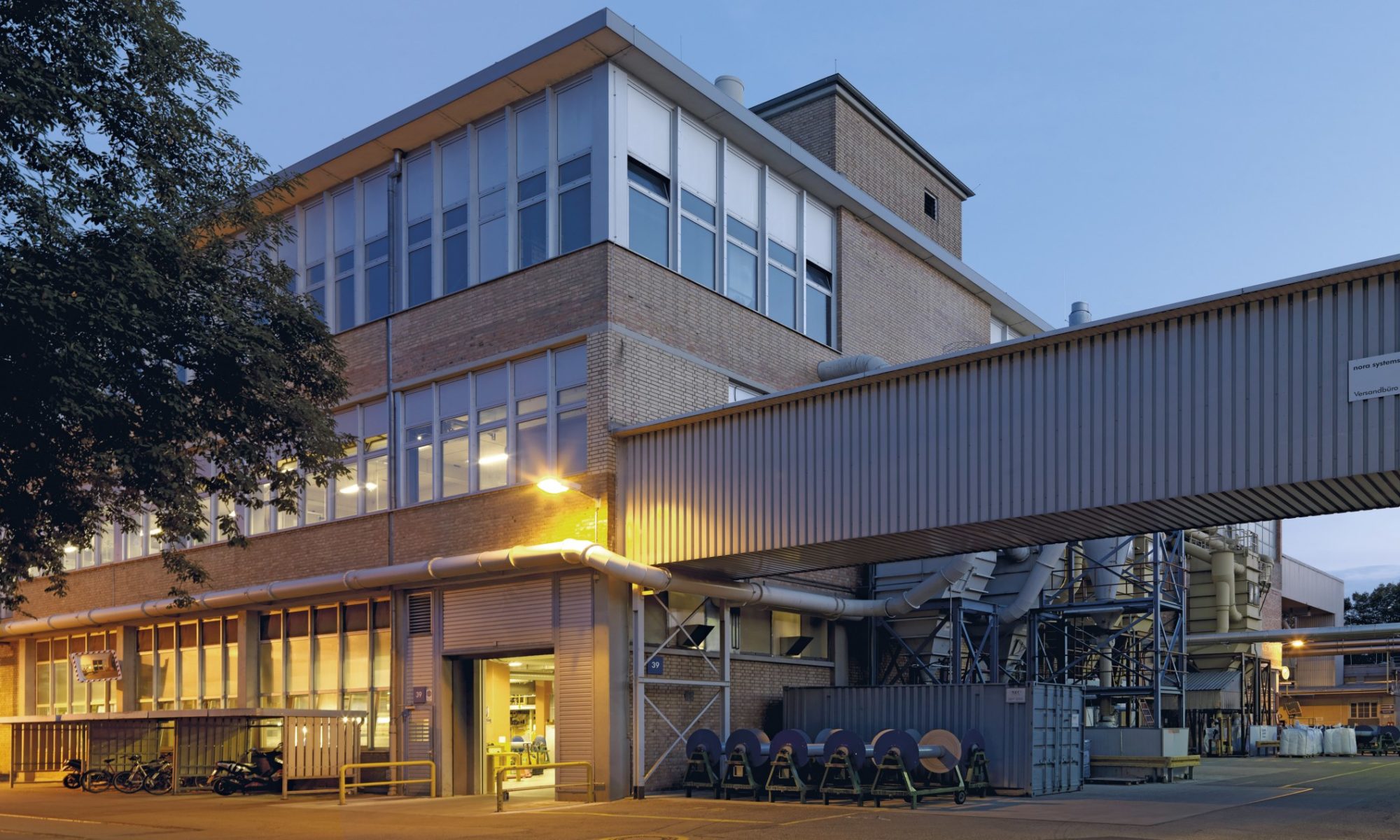 German manufacturer of certified nora® Material | nora systems