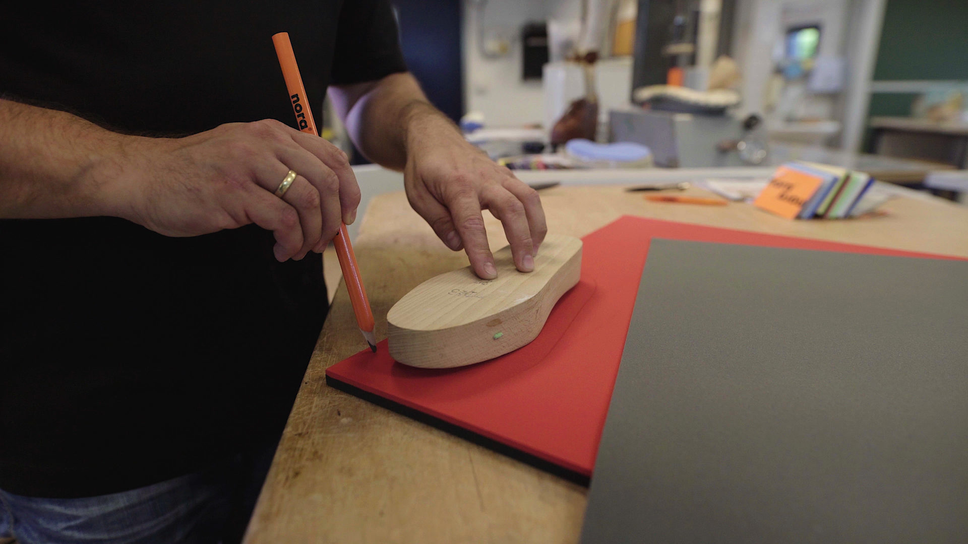 nora® Material | nora systems | Products | nora material range